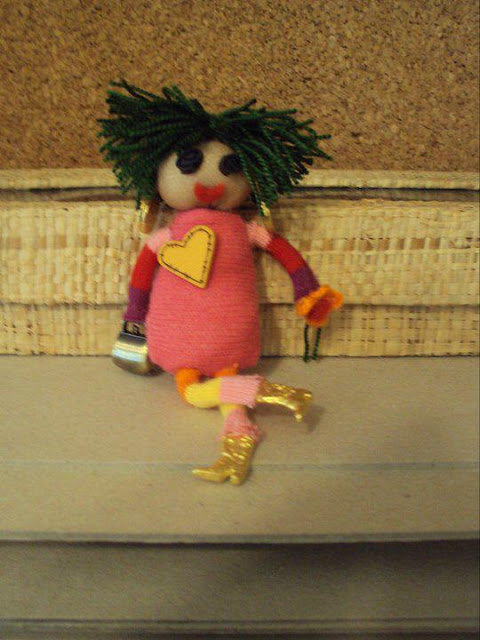Punto Puppets: Strange Dolls