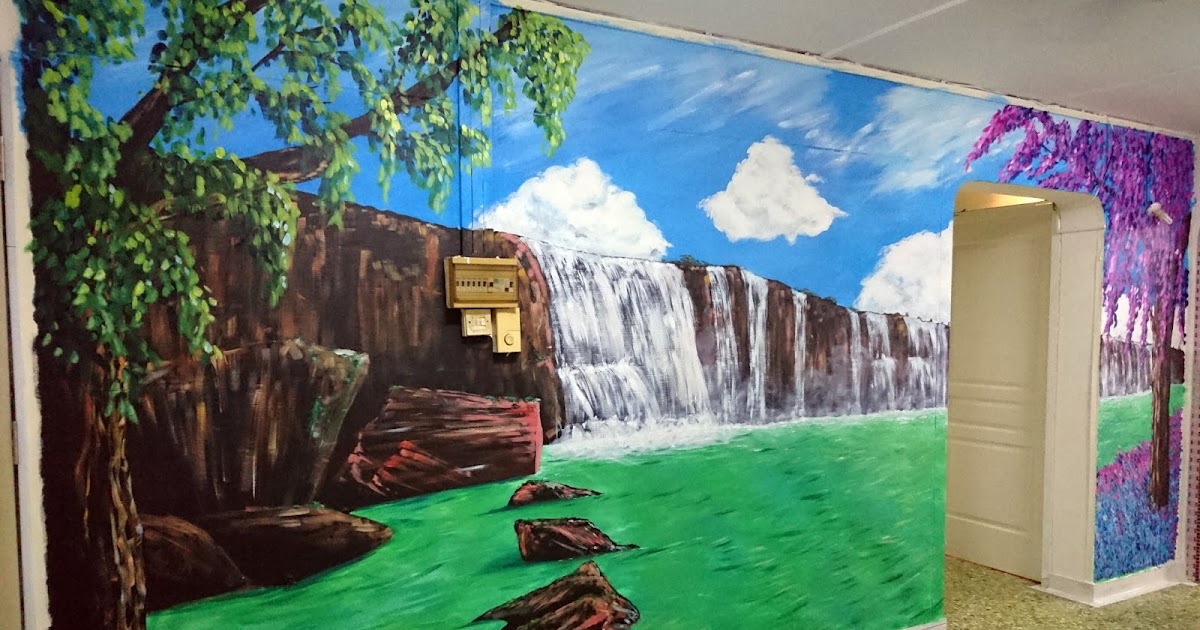Project Wonderwall: Waterfall mural. Residental