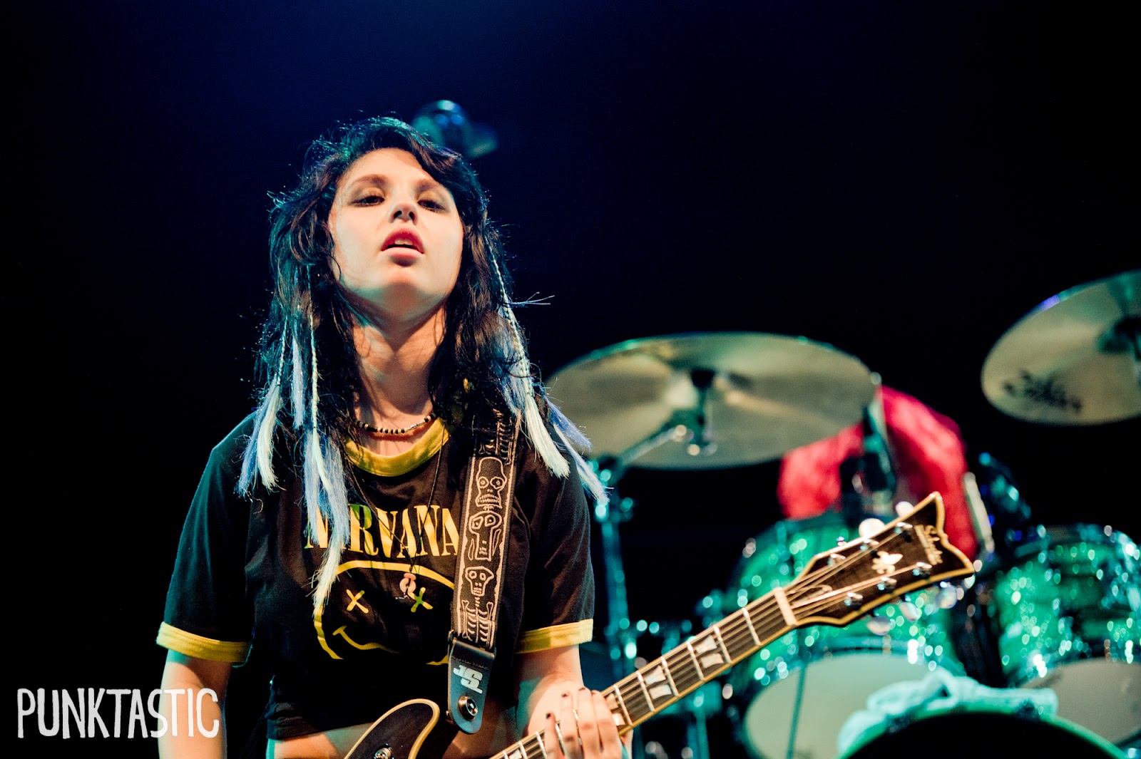 Mulheres no Rock: Conheçam Cherri Bomb