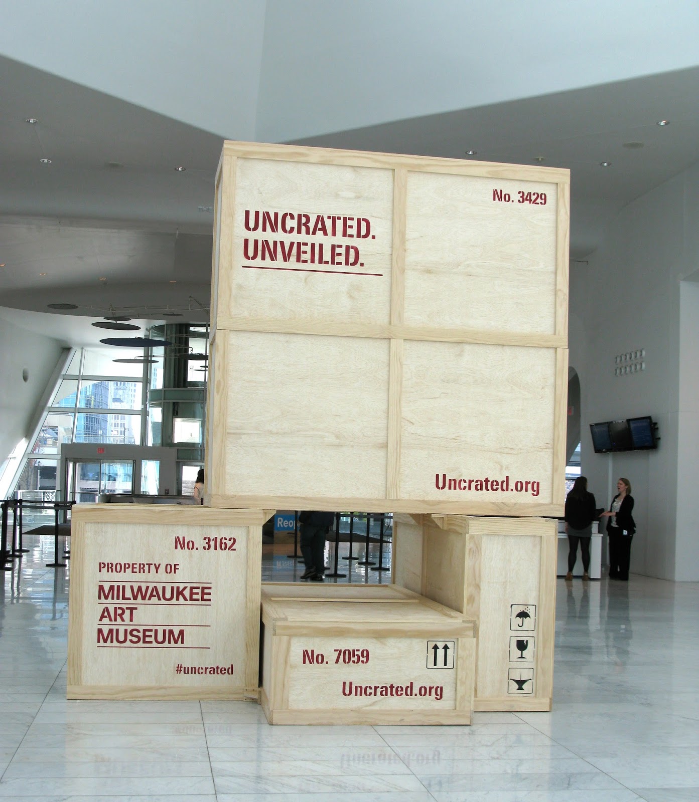 Life in the End of the Rainbow Valley: Uncrated. Unveiled: A World ...