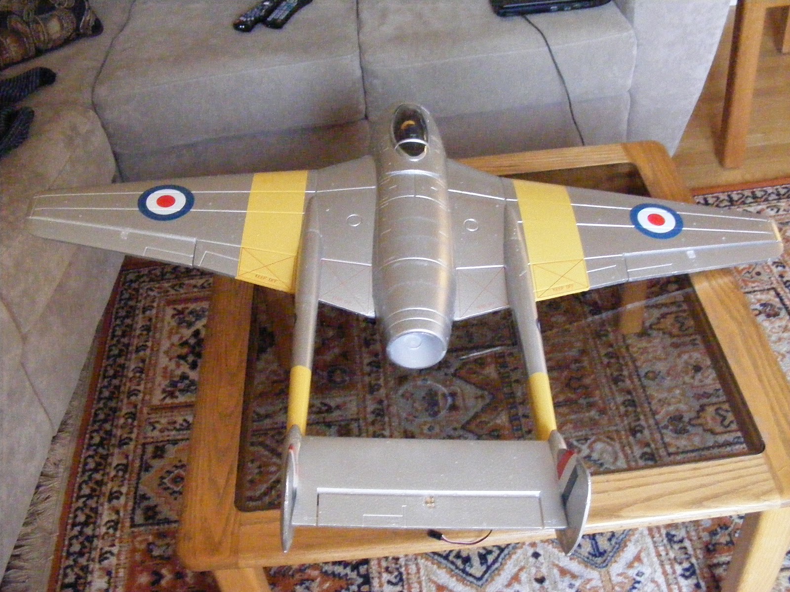 RC Flying Models: Durafly De Havilland Vampire