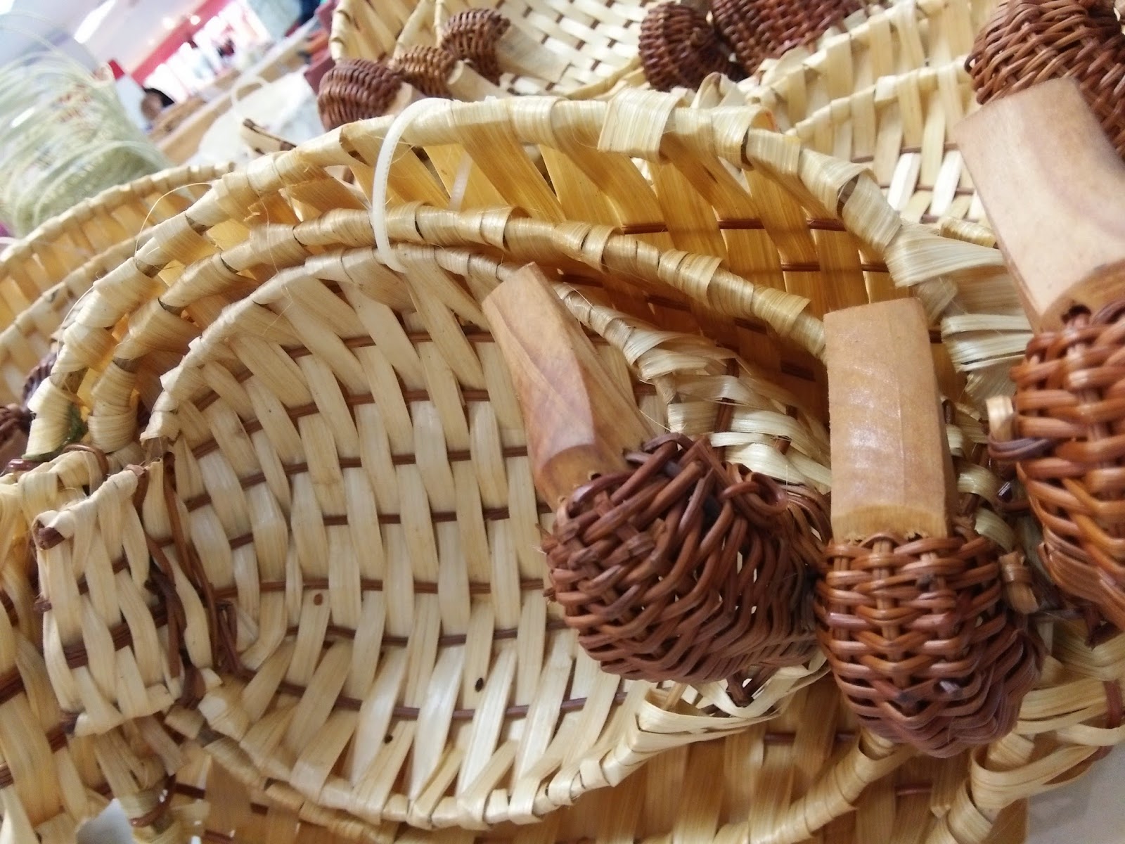 Koleksi Barangan Sarawak: Bakul Buluh Anyaman Berbentuk Itik Sarawak