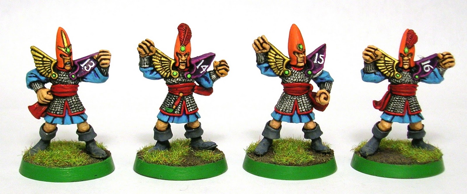 Spiky's Painting Blog: High Elf Blood Bowl Team - Finished 2010