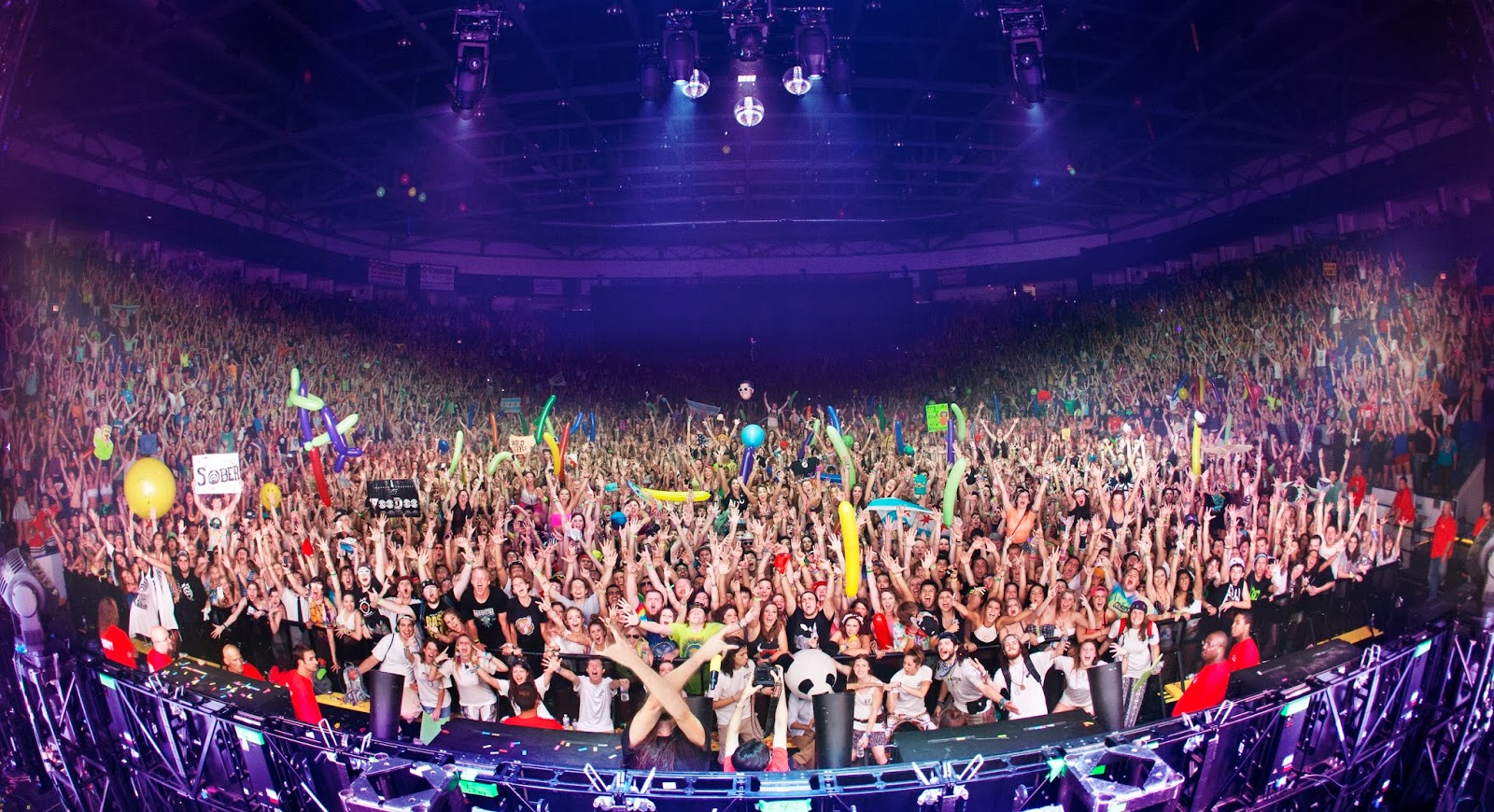 Bassnectar w/KOAN Sound & Andreilien @ US Cellular Coliseum ...