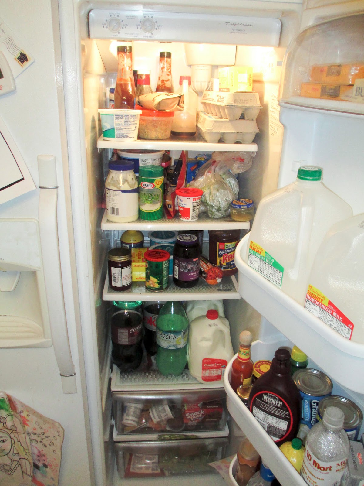 Things we do for love...: From a mess to YES! My fridge....