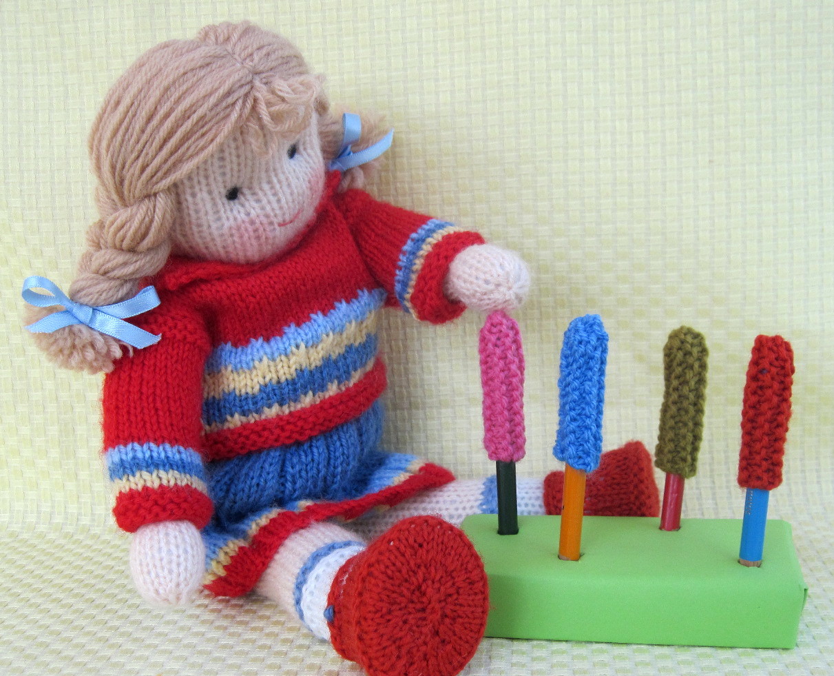 Flutterby Patch: Pencil Dolls