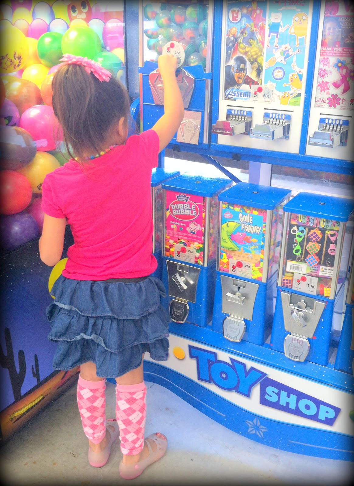 Toy Vending Machines ~ The Dias Family Adventures