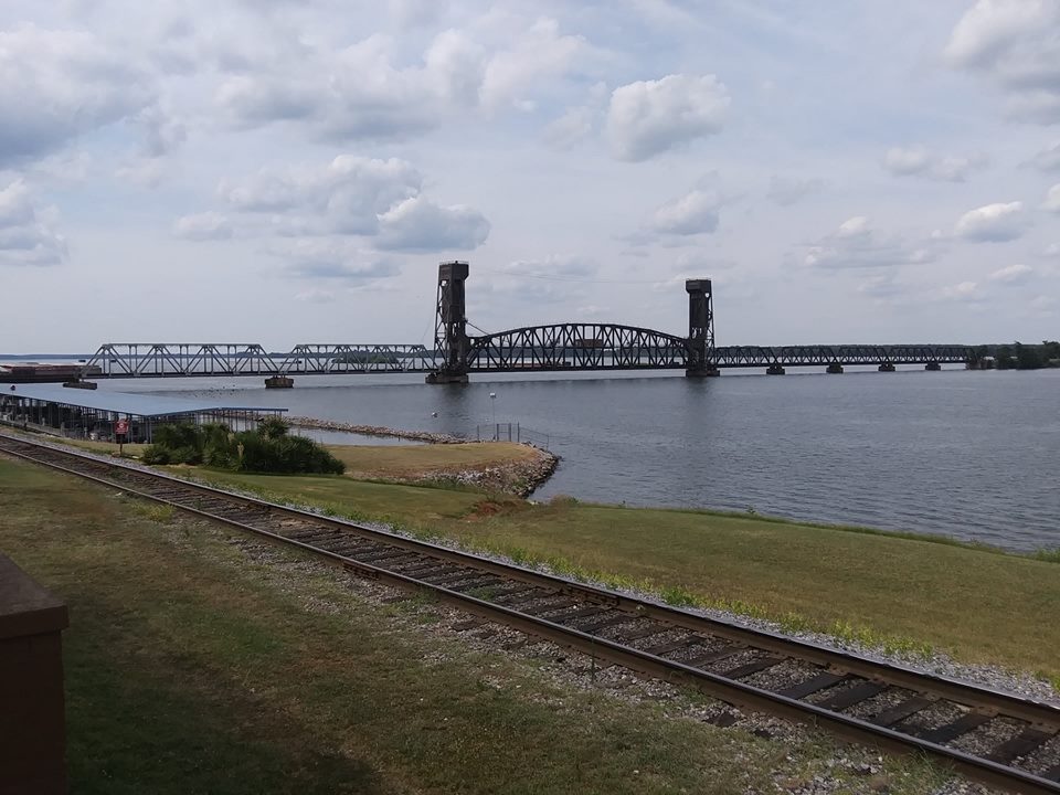 Industrial History: (NS/Sou)+(CSX/L&N) Bridges over Tennessee River at ...
