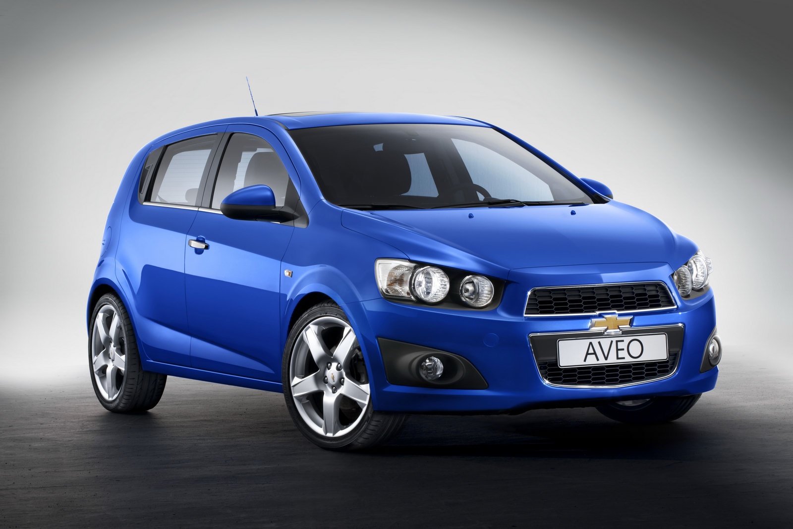 Daftar Harga Mobil Chevrolet Aveo Bekas | MMOBIL MULUS