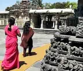 Why do we do Pradakshina (circumambulation)? - Significance and Brief ...