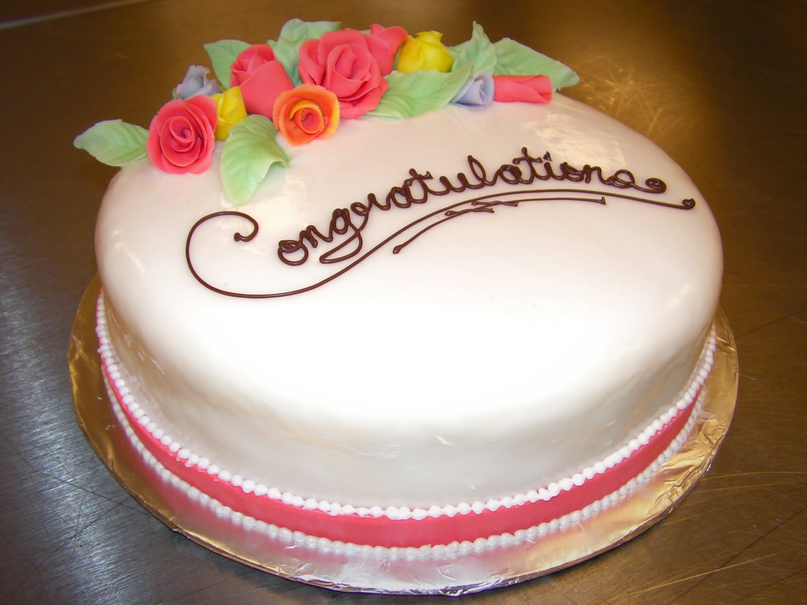 Jubilant Bites: Marzipan Roses