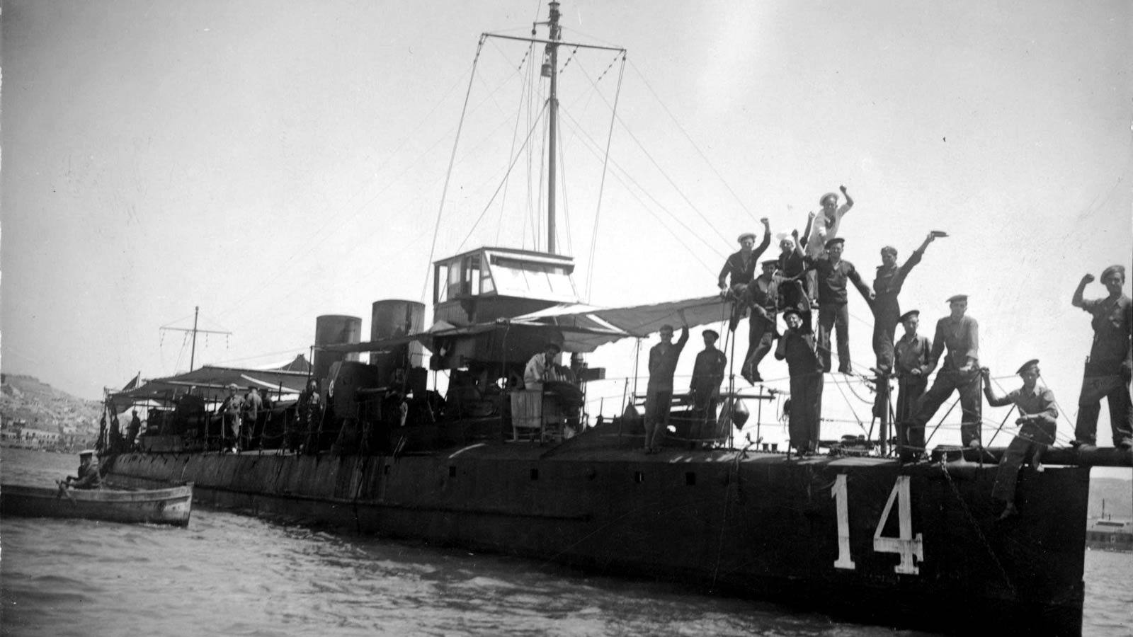 The Beret Project: The "never seen images" of the Spanish Civil War #2