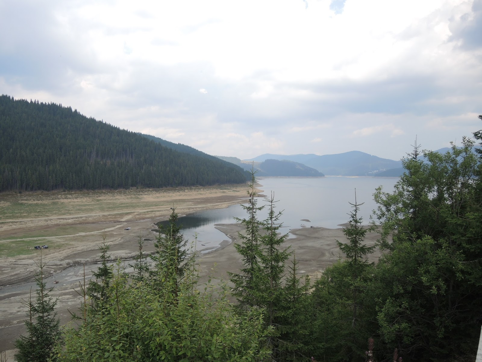 Andreea Arsene: La Poarta Raiului in Muntii Sureanu