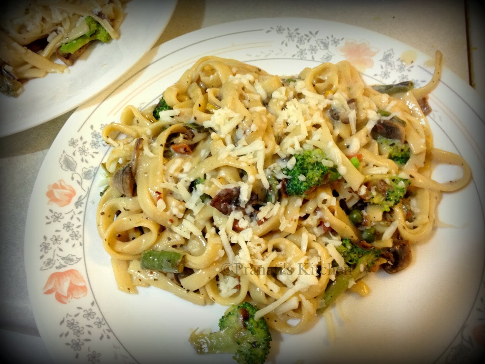 Delicious Recipes 4m Pranati's Kitchen: Veg Fettuccine (Thin Pasta sticks)