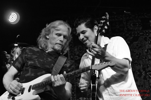 JUST TWO FRIENDS TALKIN'