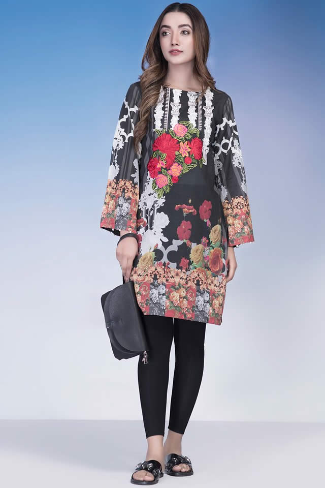 Pakistan's Famous Warda Ready to Wear Summer Collection 2019