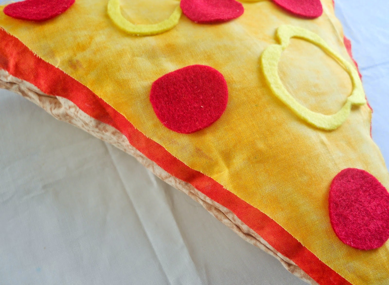 No Sew Pizza Slice Pillow DIY - Running With A Glue Gun