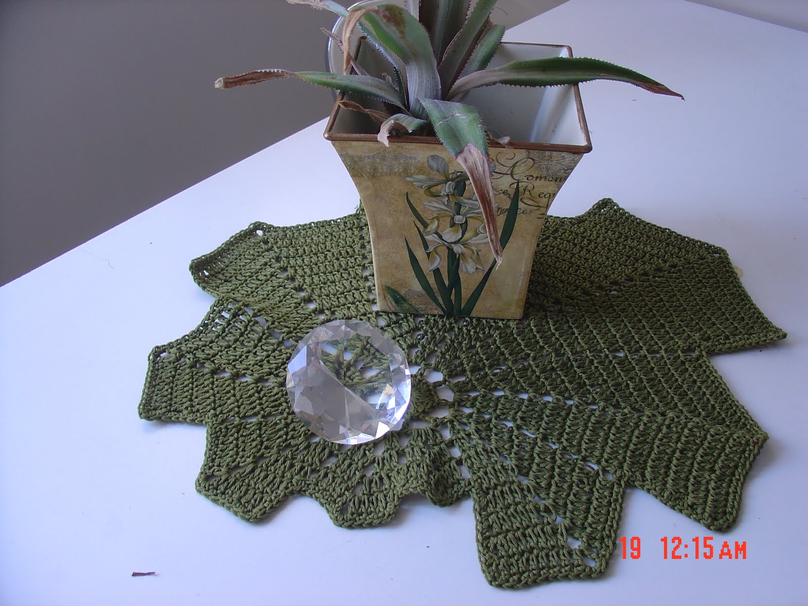 MURIEL'S CROCHET: A MODERN DOILY