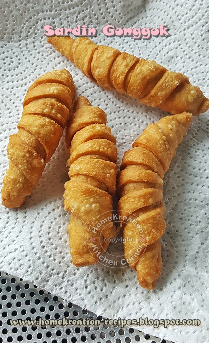 HomeKreation - Kitchen Corner: Sardin Gonggok (Sardine Rolls)