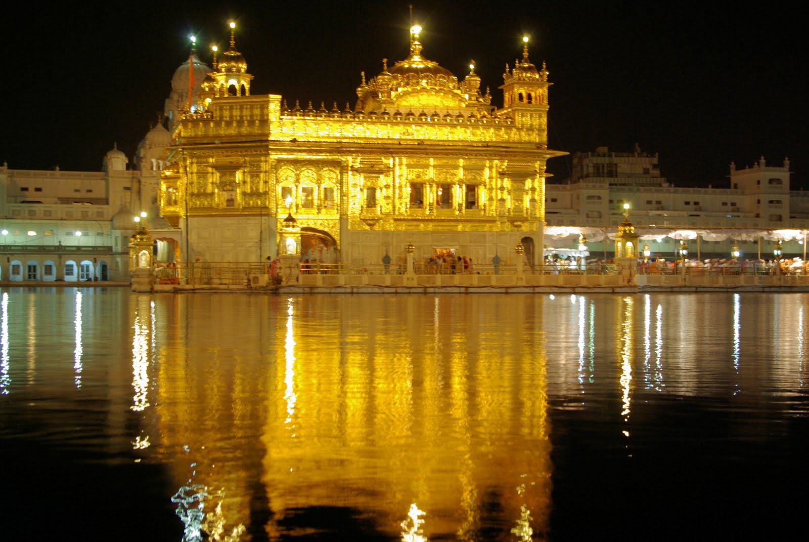 History of Sikhs and Present Modern Sikhs: Golden Temple "Harimandir ...