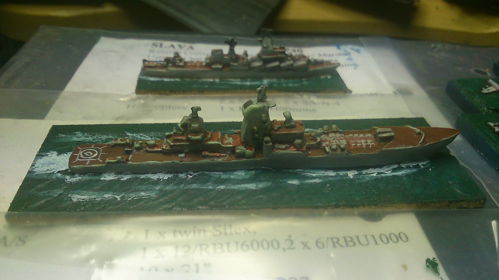 Model kits and Wargames: USSR modern naval ships Navwar 1/3000