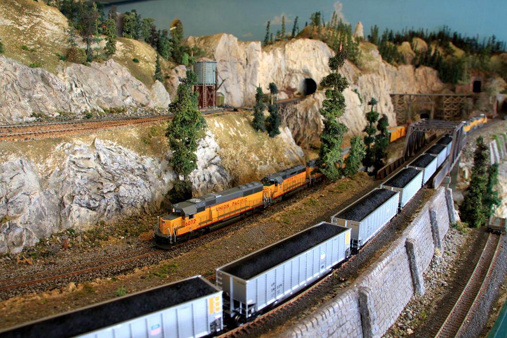 Evergreen Railroad Club: Union Pacific...ship and travel everywhere on ...