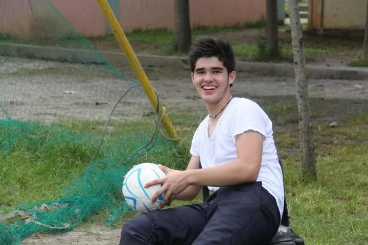 Hunks in Pictures: Hunk in Training: Ryan Boyce of PBB Teen Edition 4
