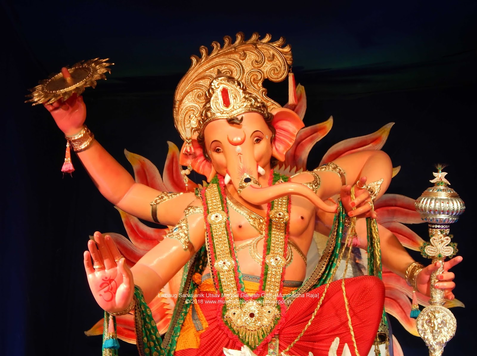 Mumbai Cha Ganpati: Lalbaug Sarvajanik Utsav Mandal- Ganesh Galli ...