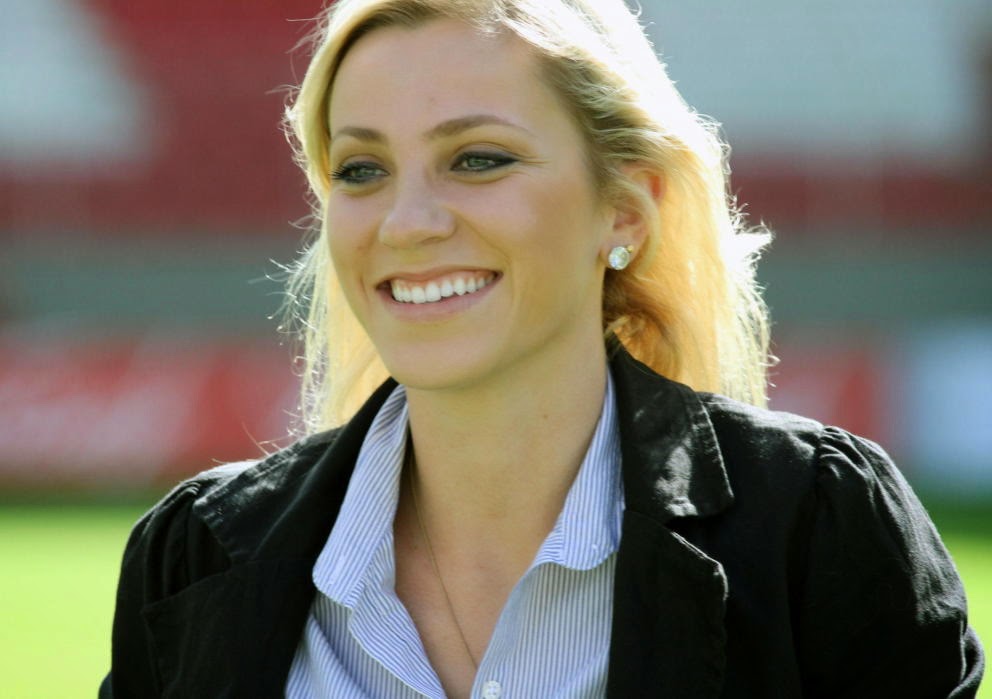 ULTRAPERIFERIAS: Fernanda Colombo, la árbitro más sexy de Brasil