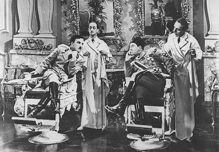 Blog que virou manchete - Panis Cum Ovum: Trumpolini ou Mussolump?