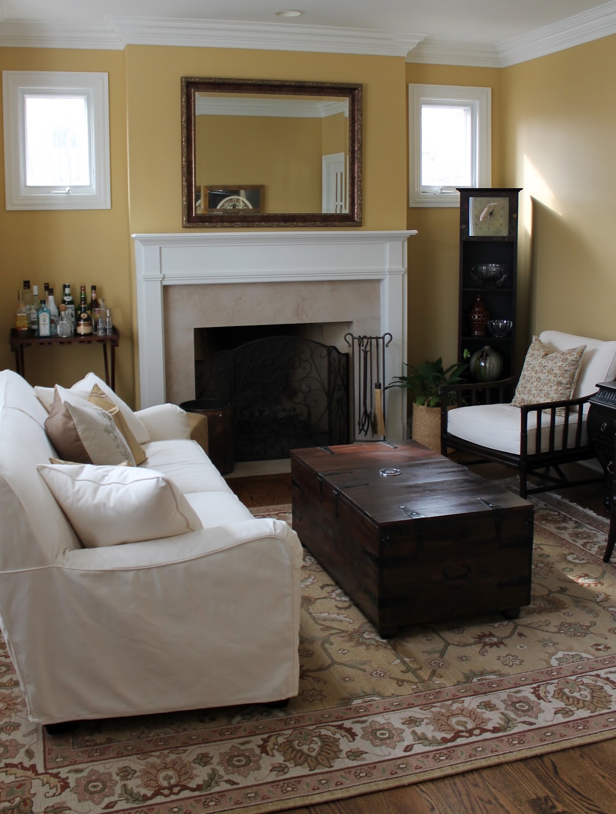 Designing Domesticity: Reader Renovation: Living Room Rearrangement