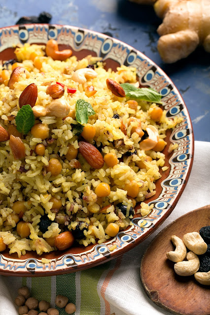 Middle Eastern Inspired Pilaf with Chickpeas | Utterly Scrummy Food For ...