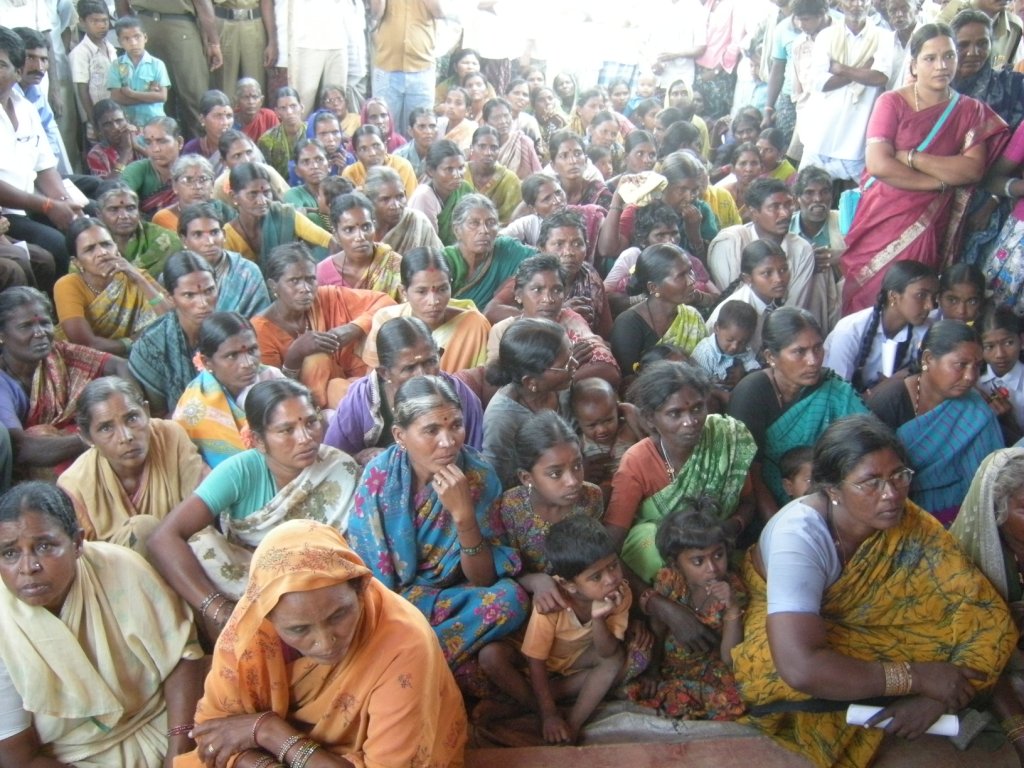 D K Aruna: 28-1-11 RACHABANDA AT MALDAKAL MANDAL