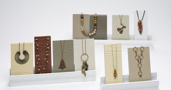 DISPLAY FIXTURES & MATERIALS IN QATAR