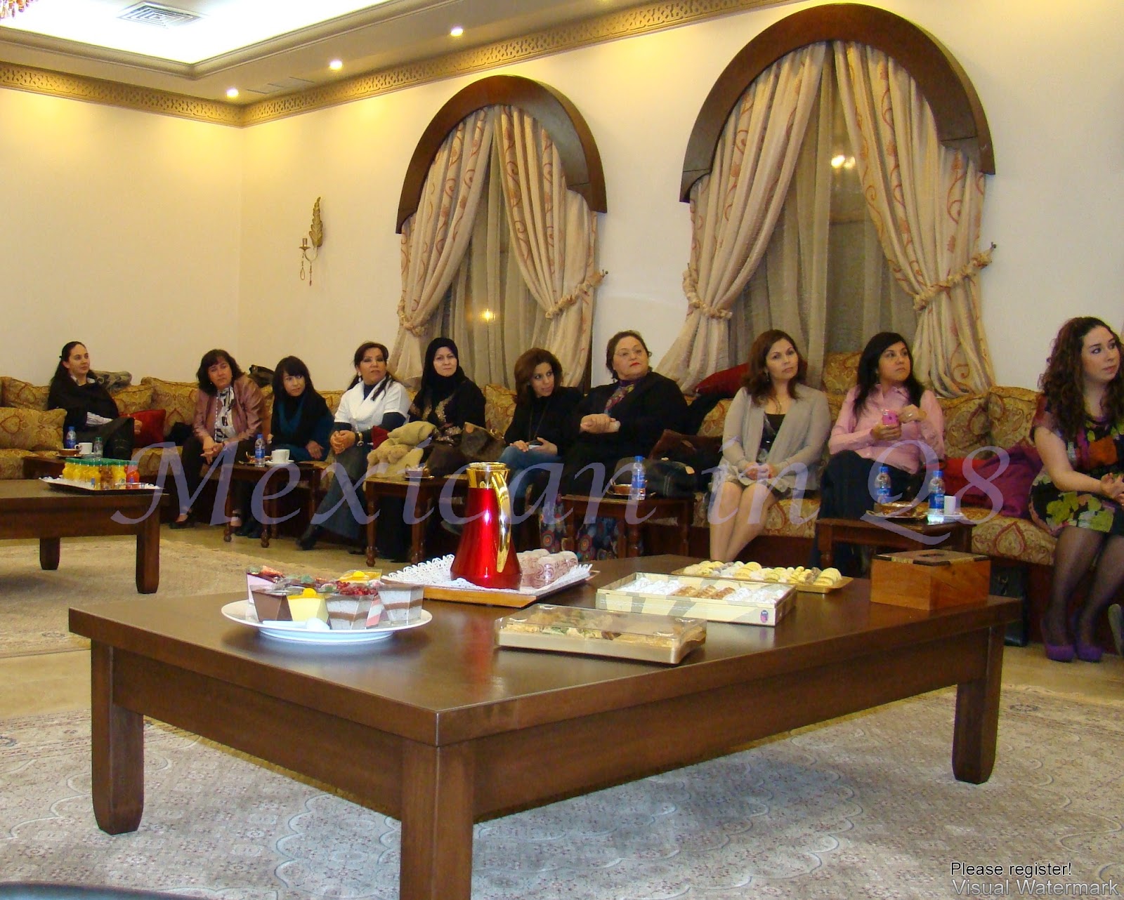 MEXICAN IN KUWAIT: DIWANIYA