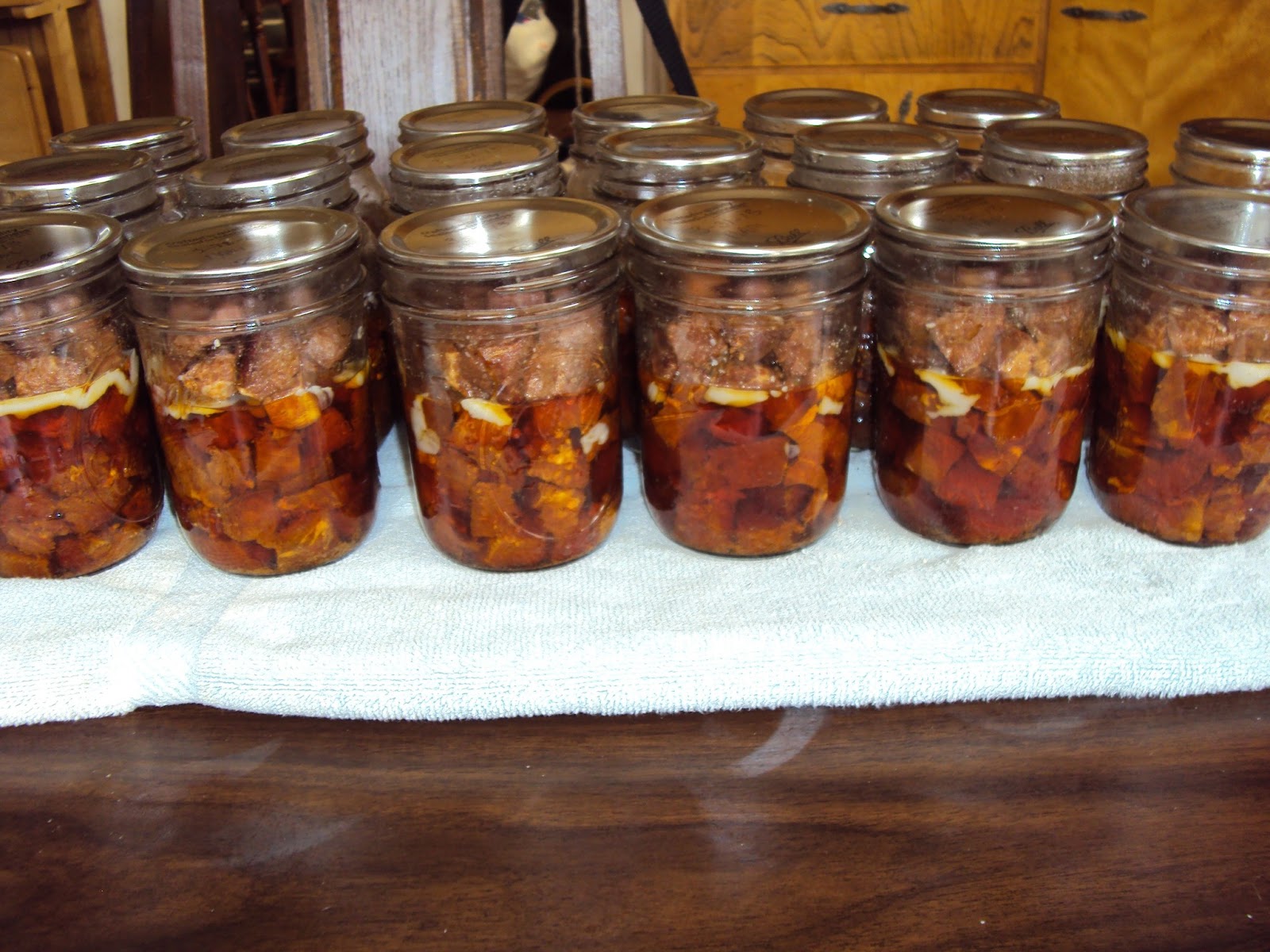 Frugal Like Grandma: Ham, Ham Broth and Lard