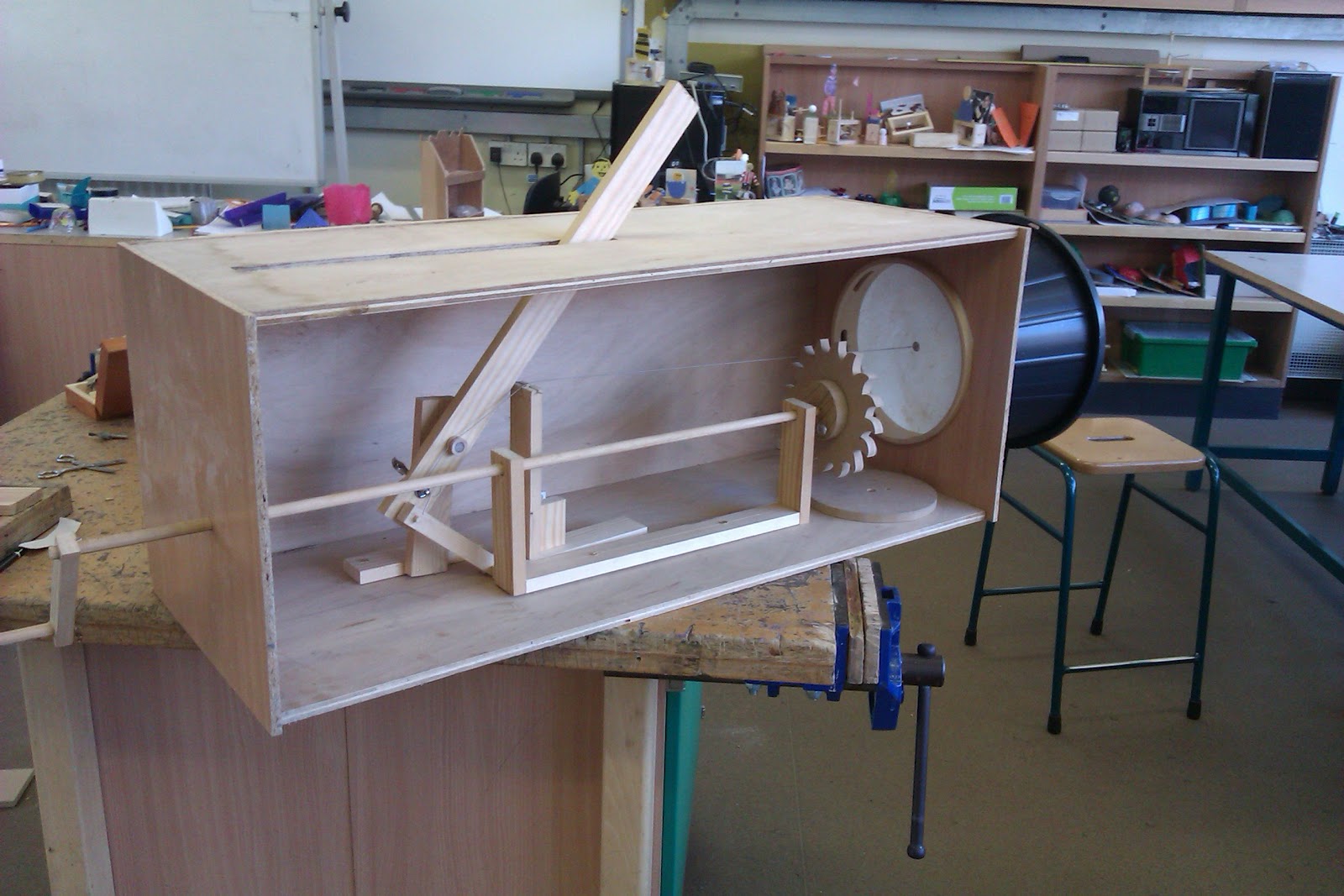 Martyn Simpson: Intonarumori nearly finished