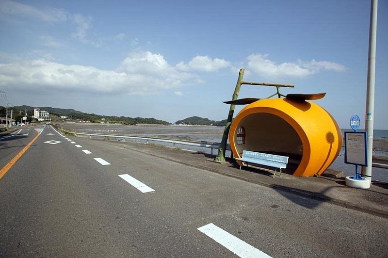 Japan's Fruit-Shaped Bus Stops | Grunf