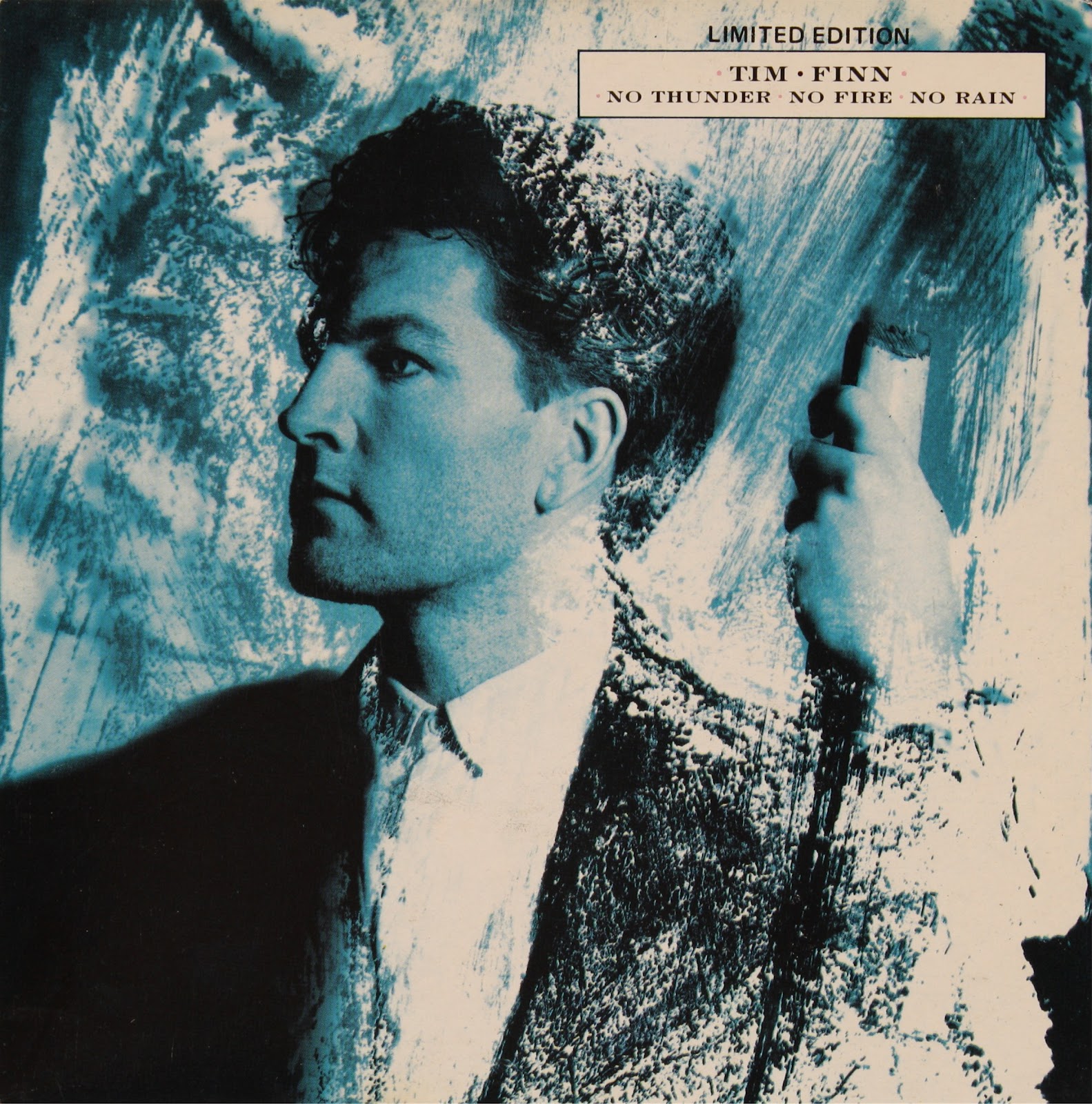 New Zealand Musiceum: Tim Finn and Neil Finn solo