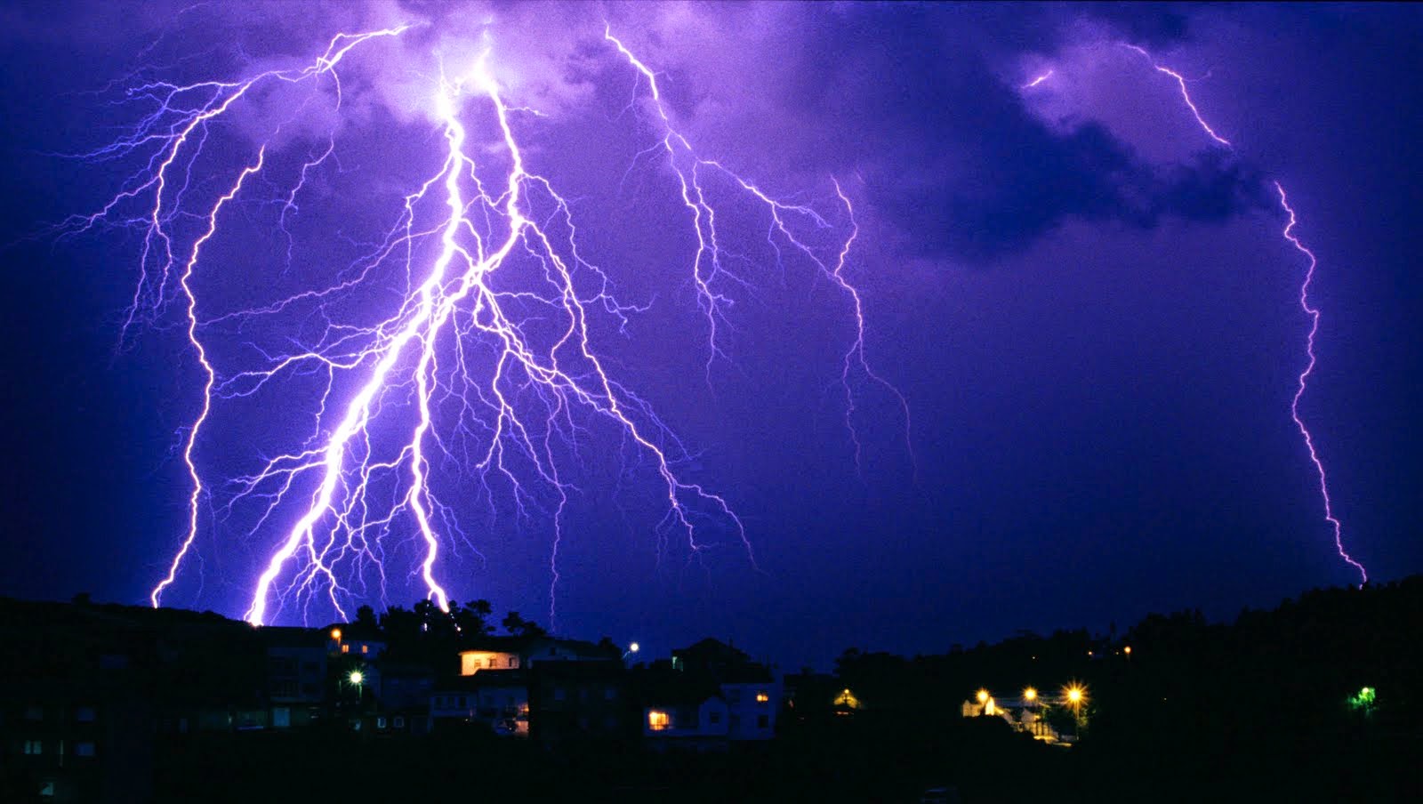 "ZONA CIENCIES" - BLOG DE CIENCIAS PARA LA ESO: LA MATERIA Y SUS 4 ESTADOS.