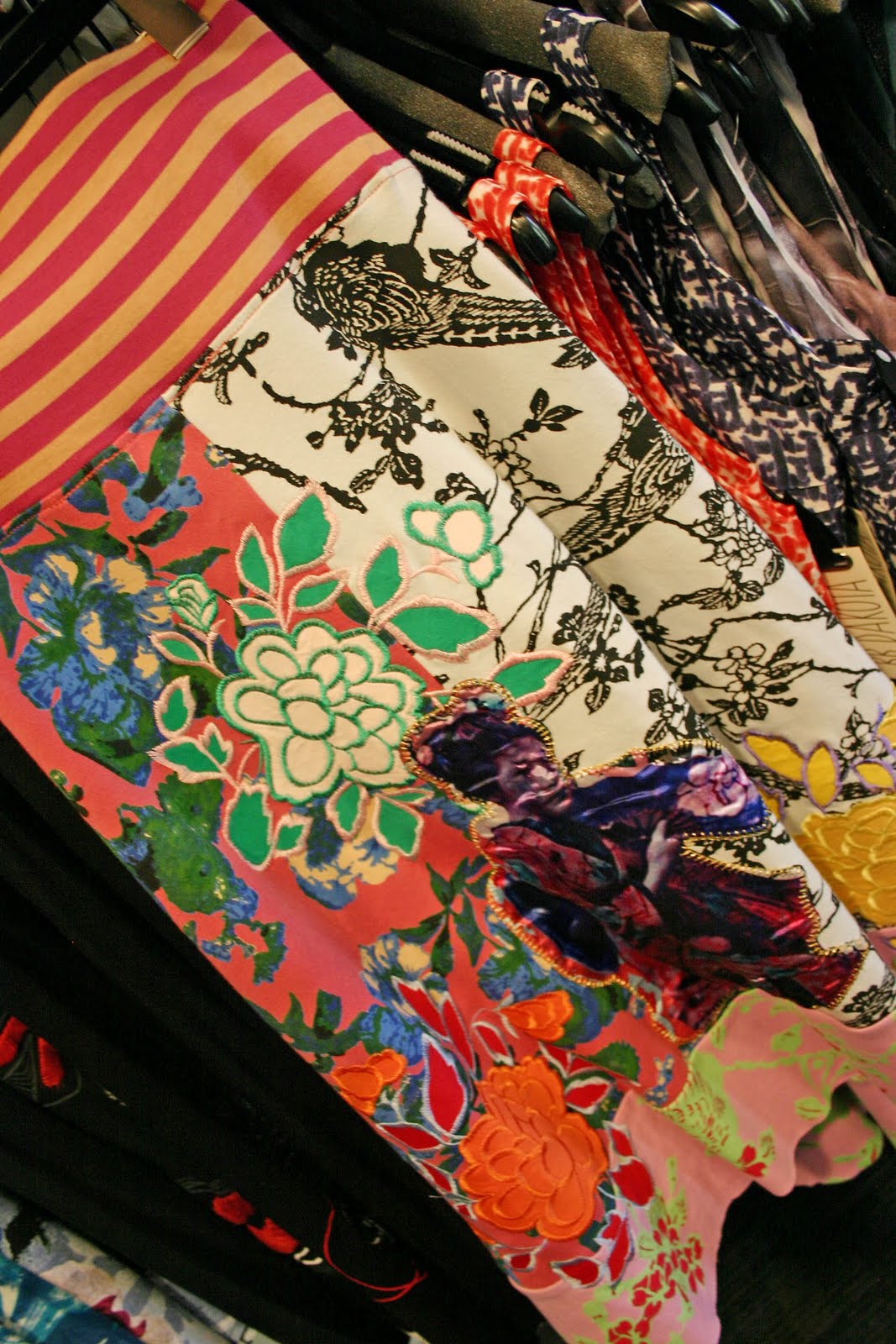 Chasing Santa Fe: GOLER DRESS - DEBUTS AT GOLER SHOES