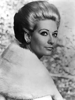 Opera Fresh: Using eBay to Look Into Opera's Glorious Bygone Era