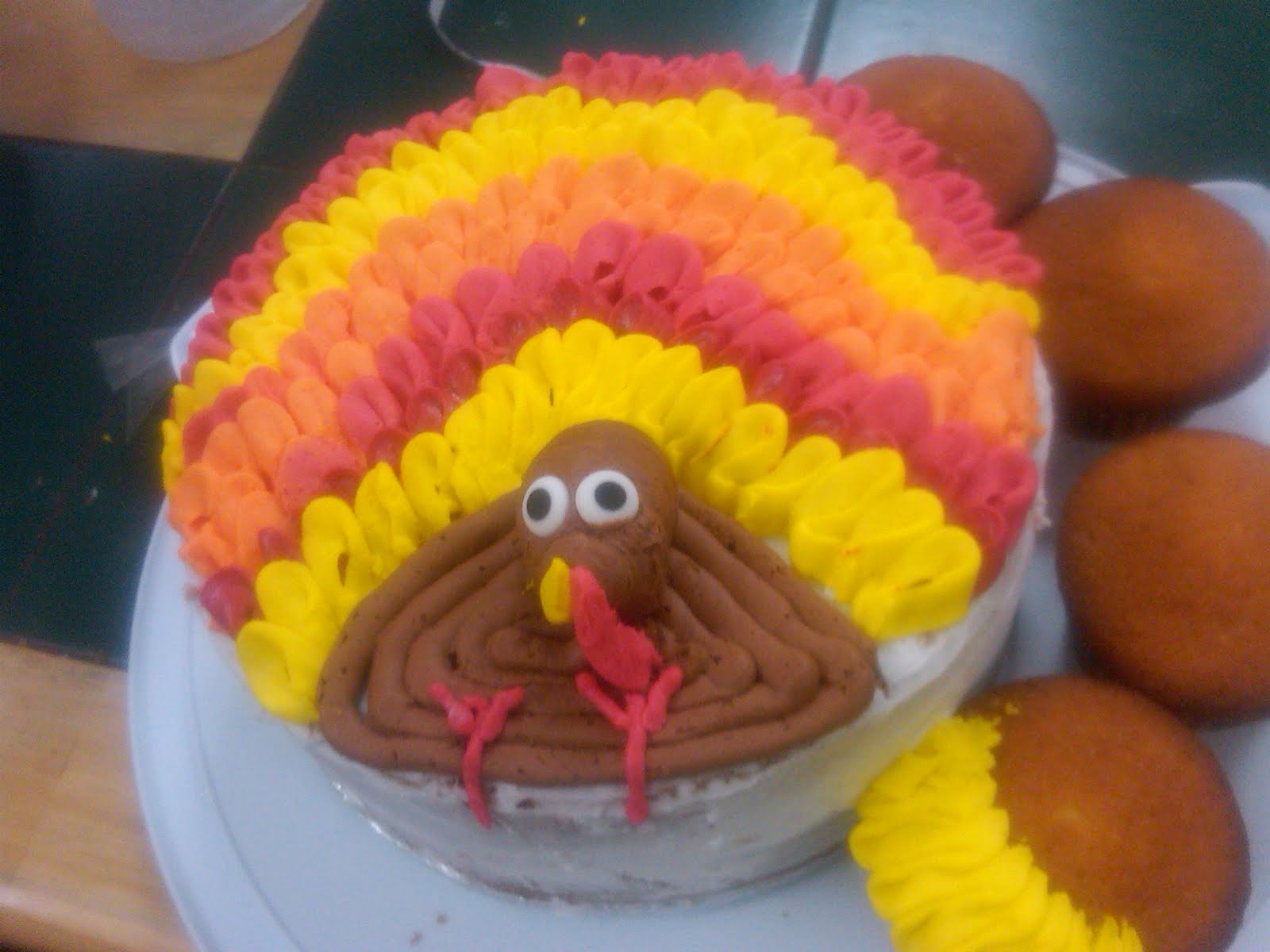 Creatividades Latinas: Turkey cake, Pastel del Chompipe, Pavo 2011