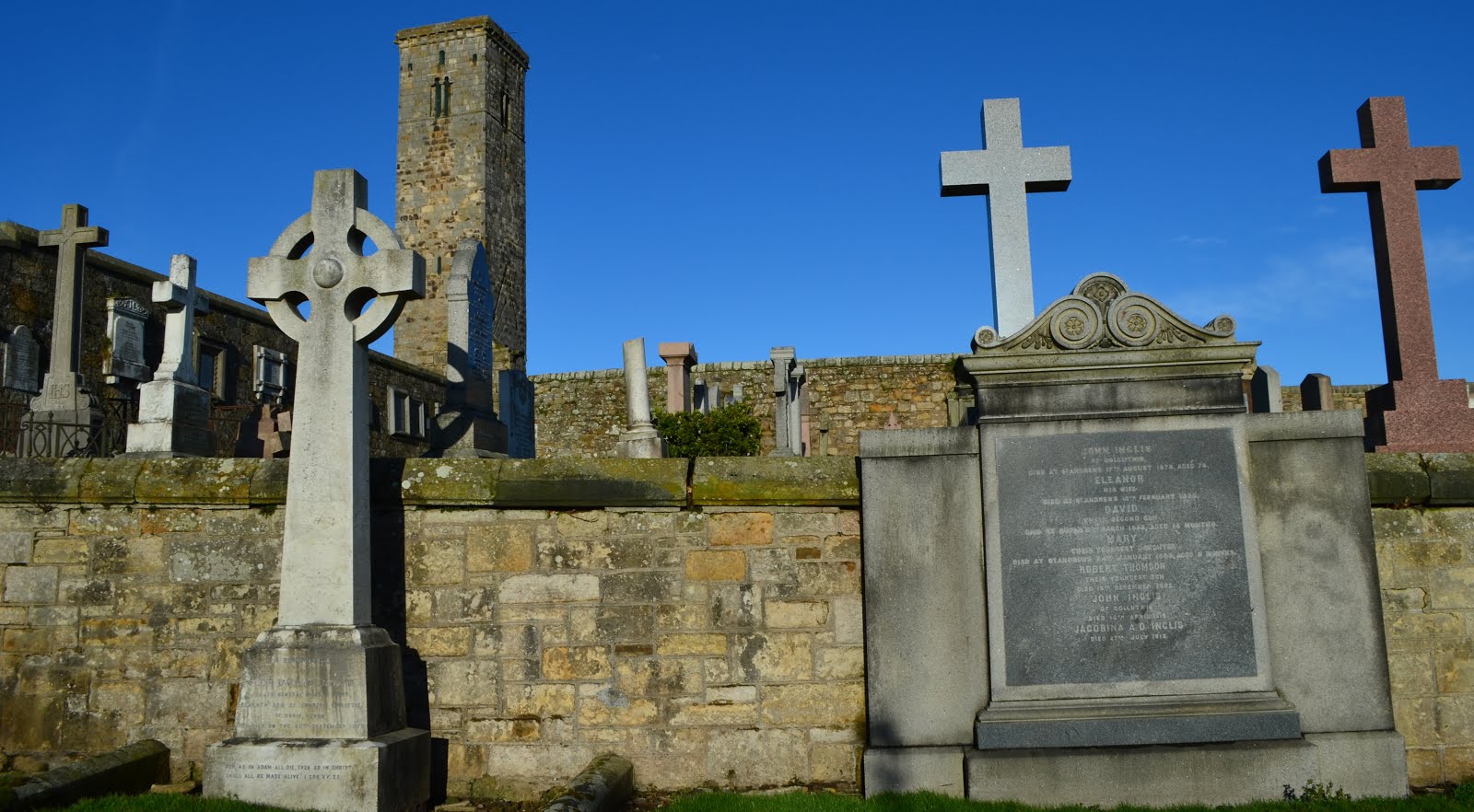 Tour Scotland: Tour Scotland January Photographs Eastern Cemetery St ...