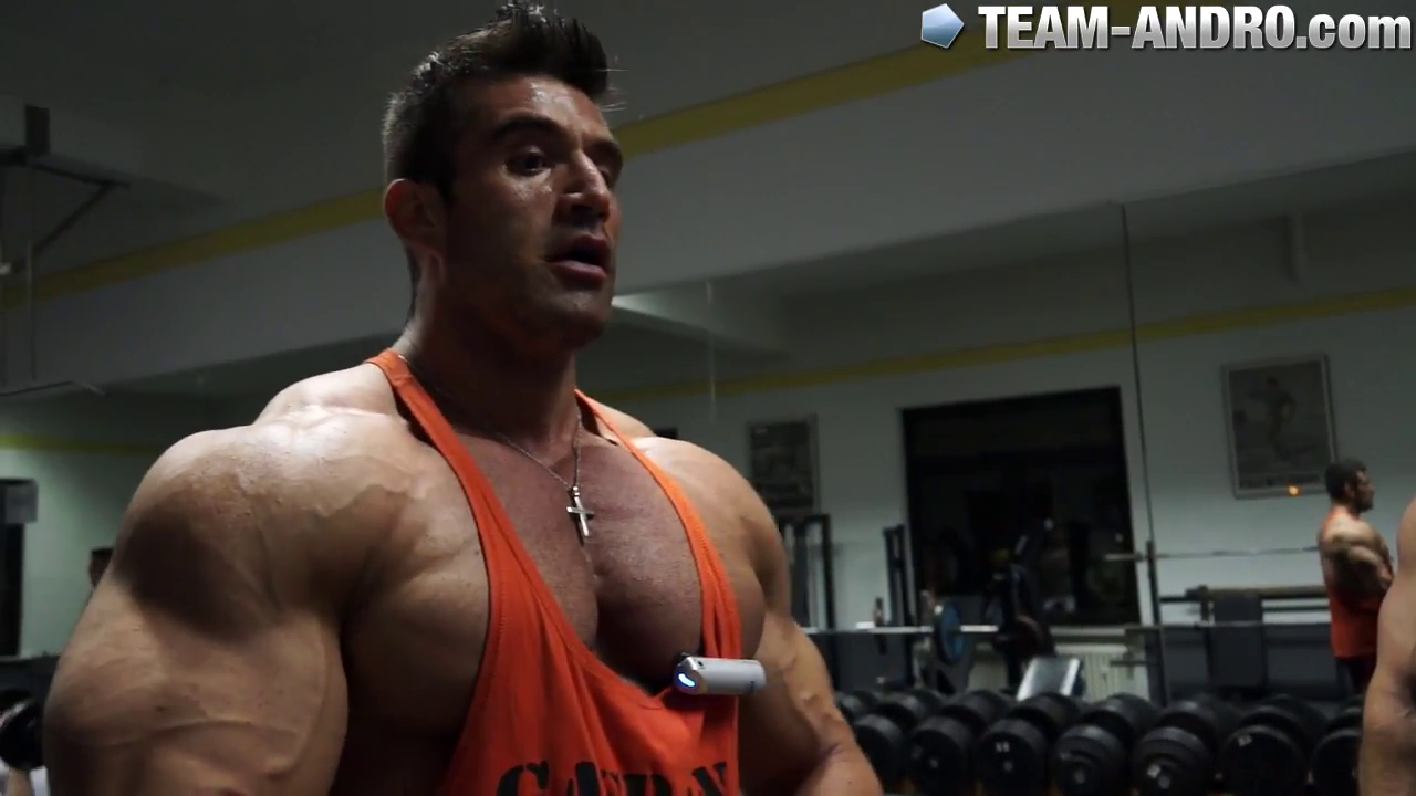 Muscle Lover: Greek bodybuilder Valantis Dokos