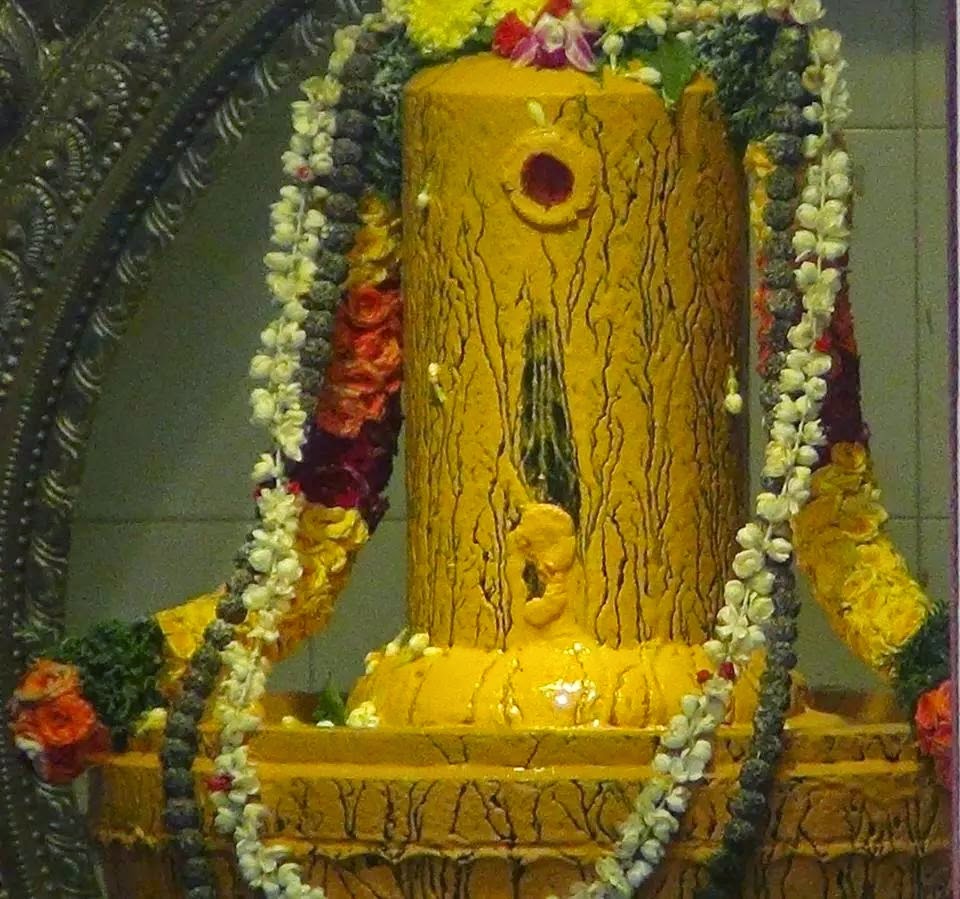 God Photos: Beautiful Shiv Linga Images Gallery