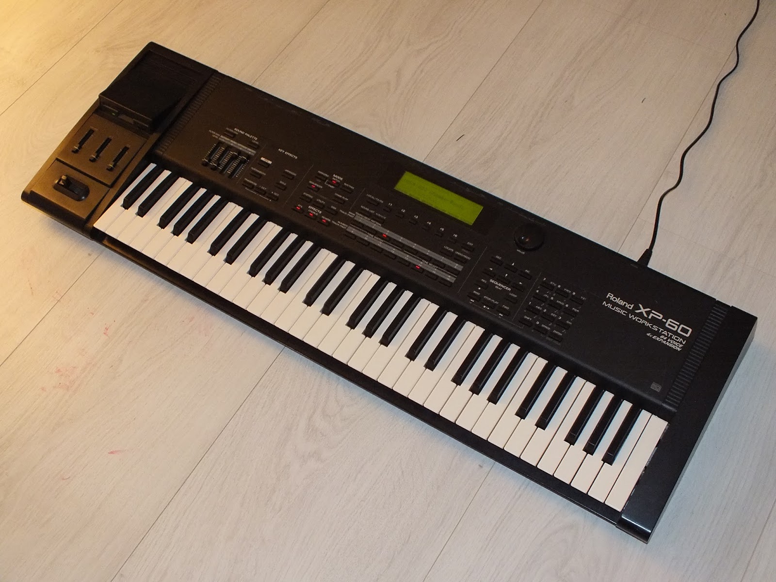 Infrequent Sound [sex.tex] technology: Roland XP-60 Music Workstation ...