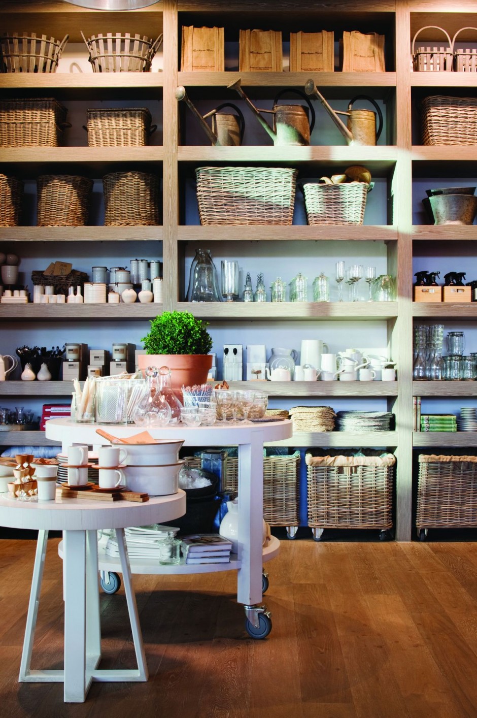 Gold Cage: Capital Kitchen by Mim Design