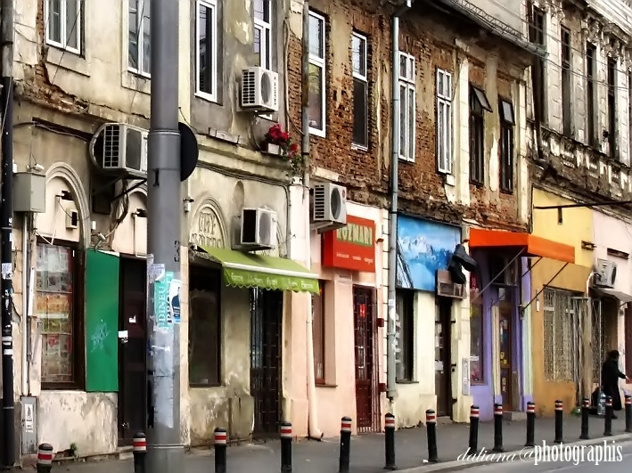 TWO CENTS ABOUT ROMANIA: Calea Mosilor - BUCURESTI