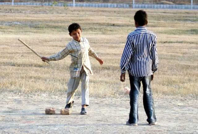 Gilli Danda ~ Sport Mania